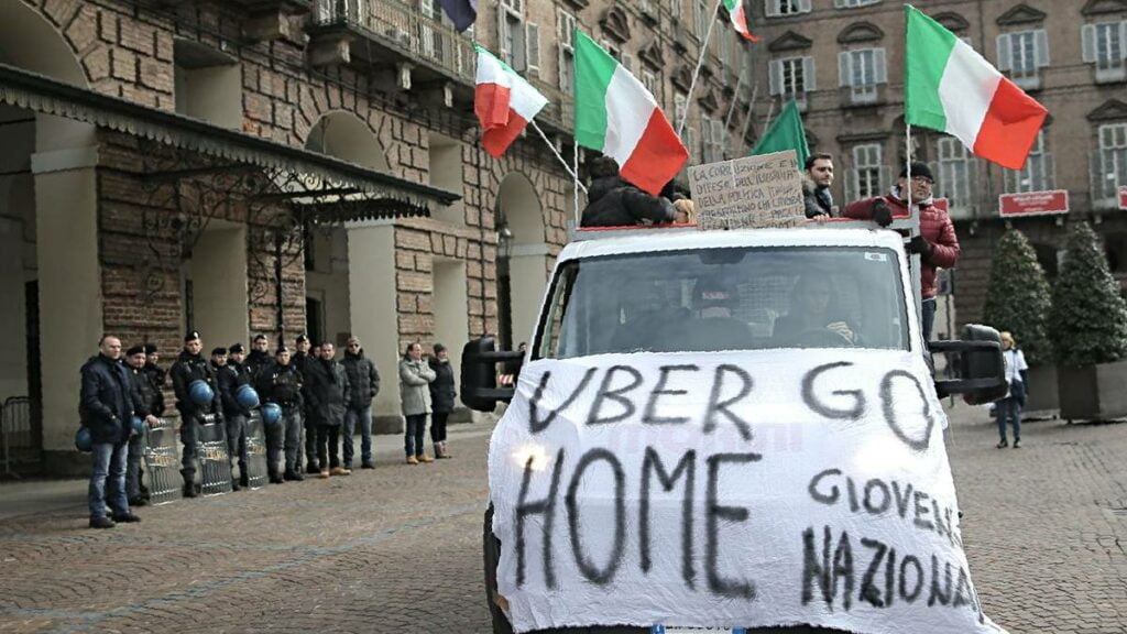 Uber na Itália: por que o aplicativo é tão impopular?